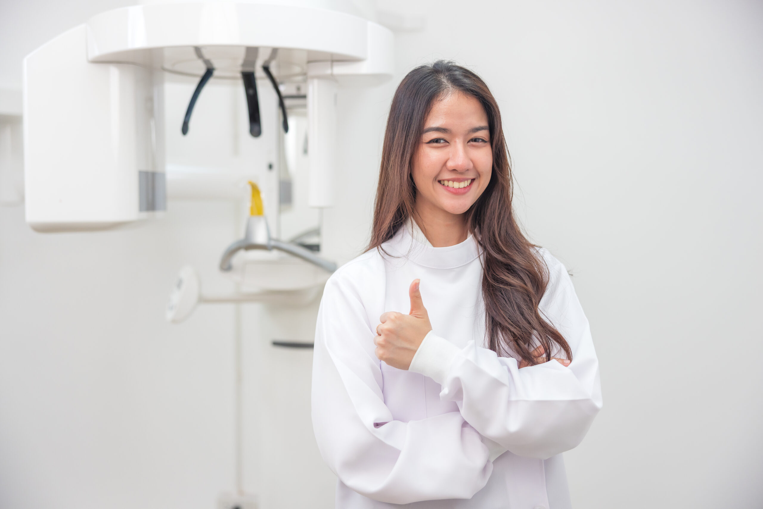 Unveiling the Pros and Cons of The Different Types of Dental Implants | Magical Smiles
